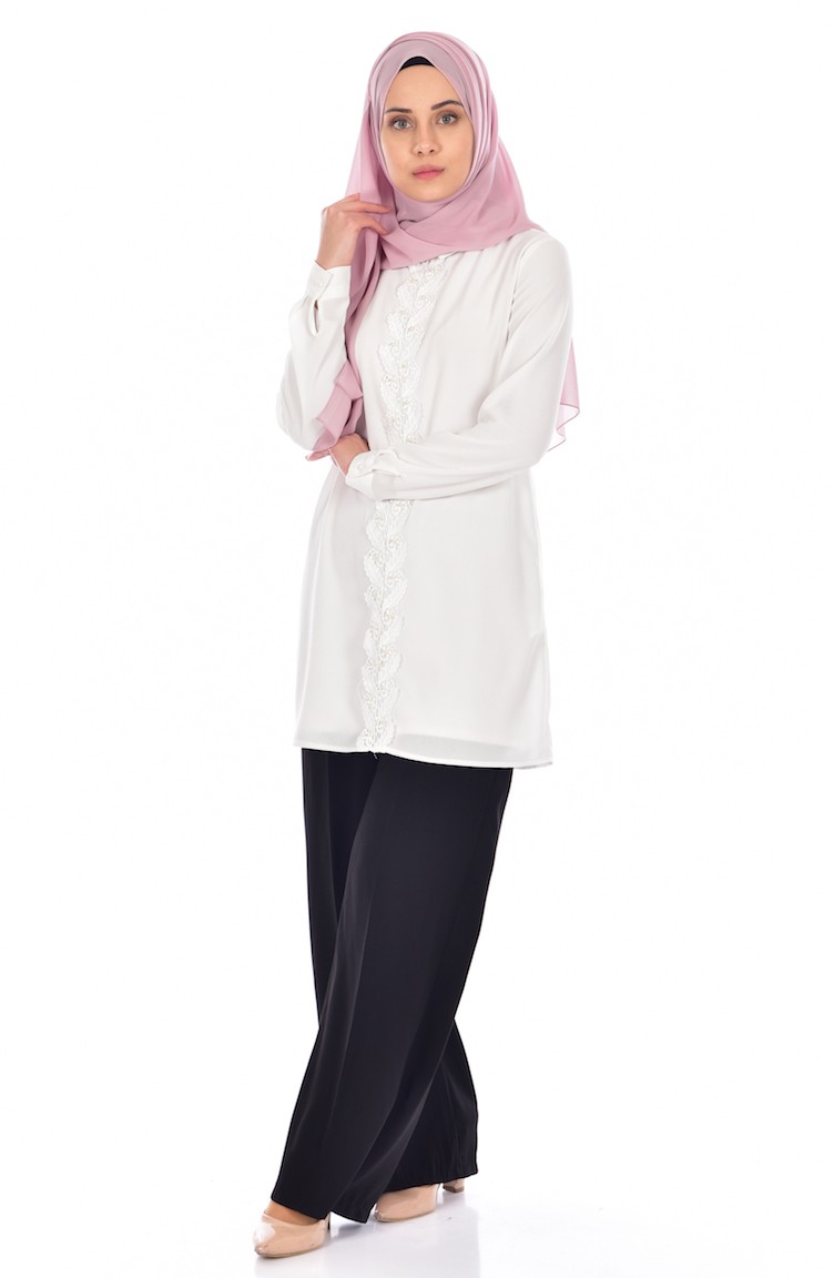 تونيك بتصميم مزين بتفاصيل من اللؤلؤ و الدانتيل 2547A-01 | Sefamerve