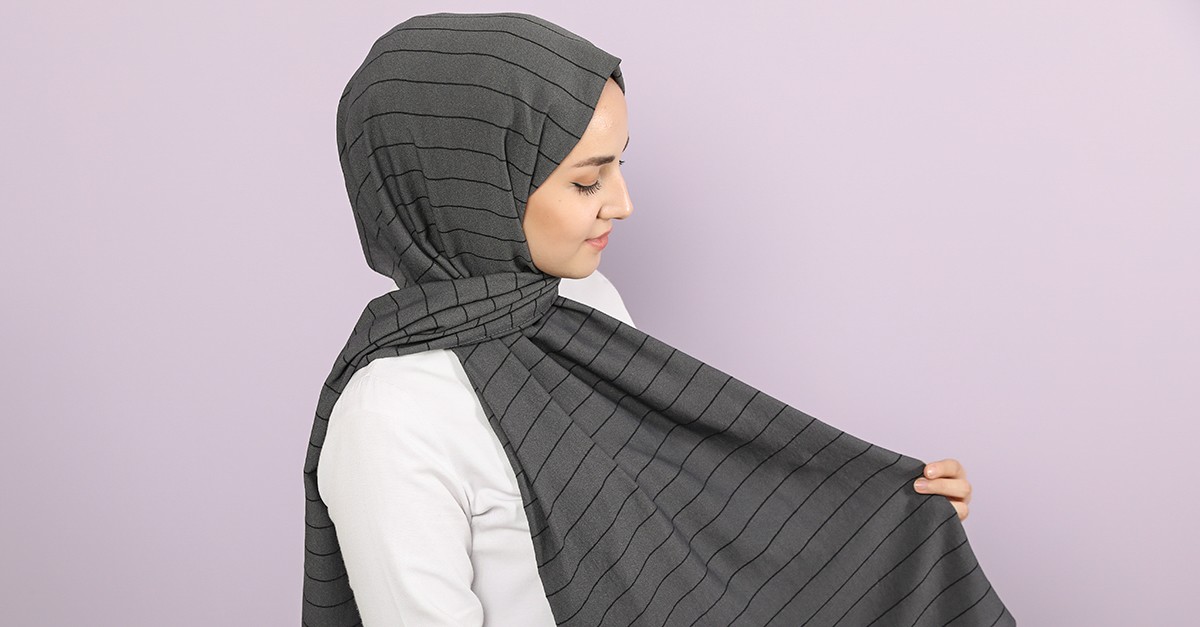 Anthracite Shawl 15208-12 | Sefamerve